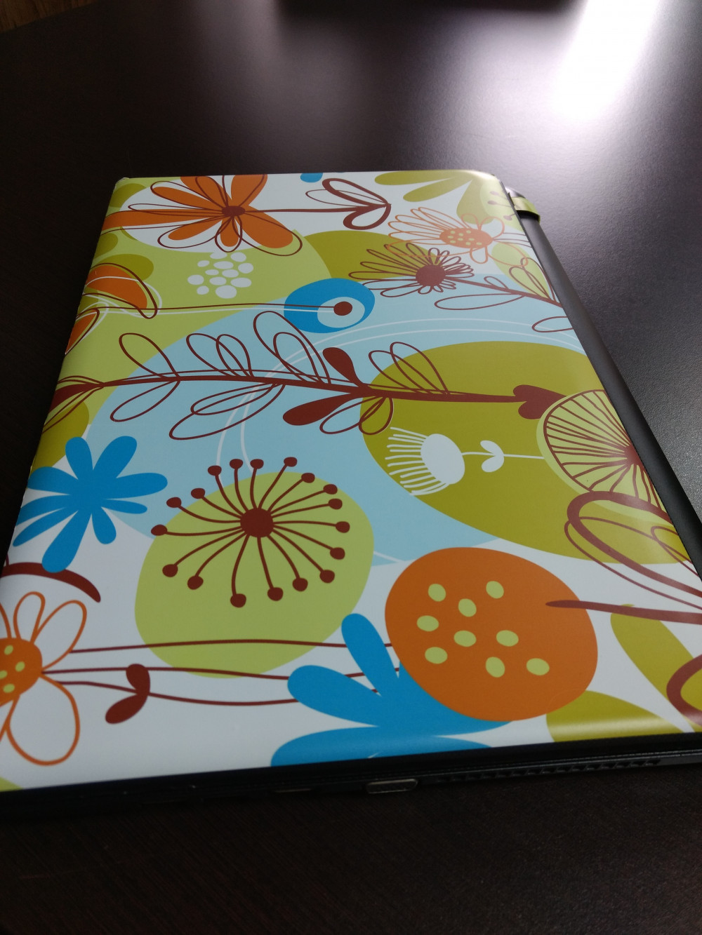 Květinové nálepky na notebook - TenStickers