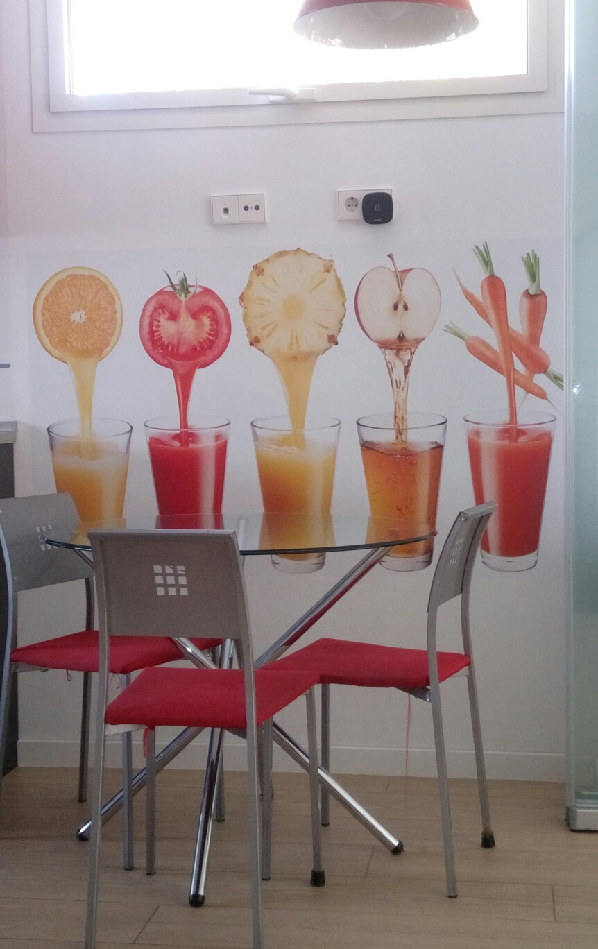 Kitchen wall sticker juices - TenStickers