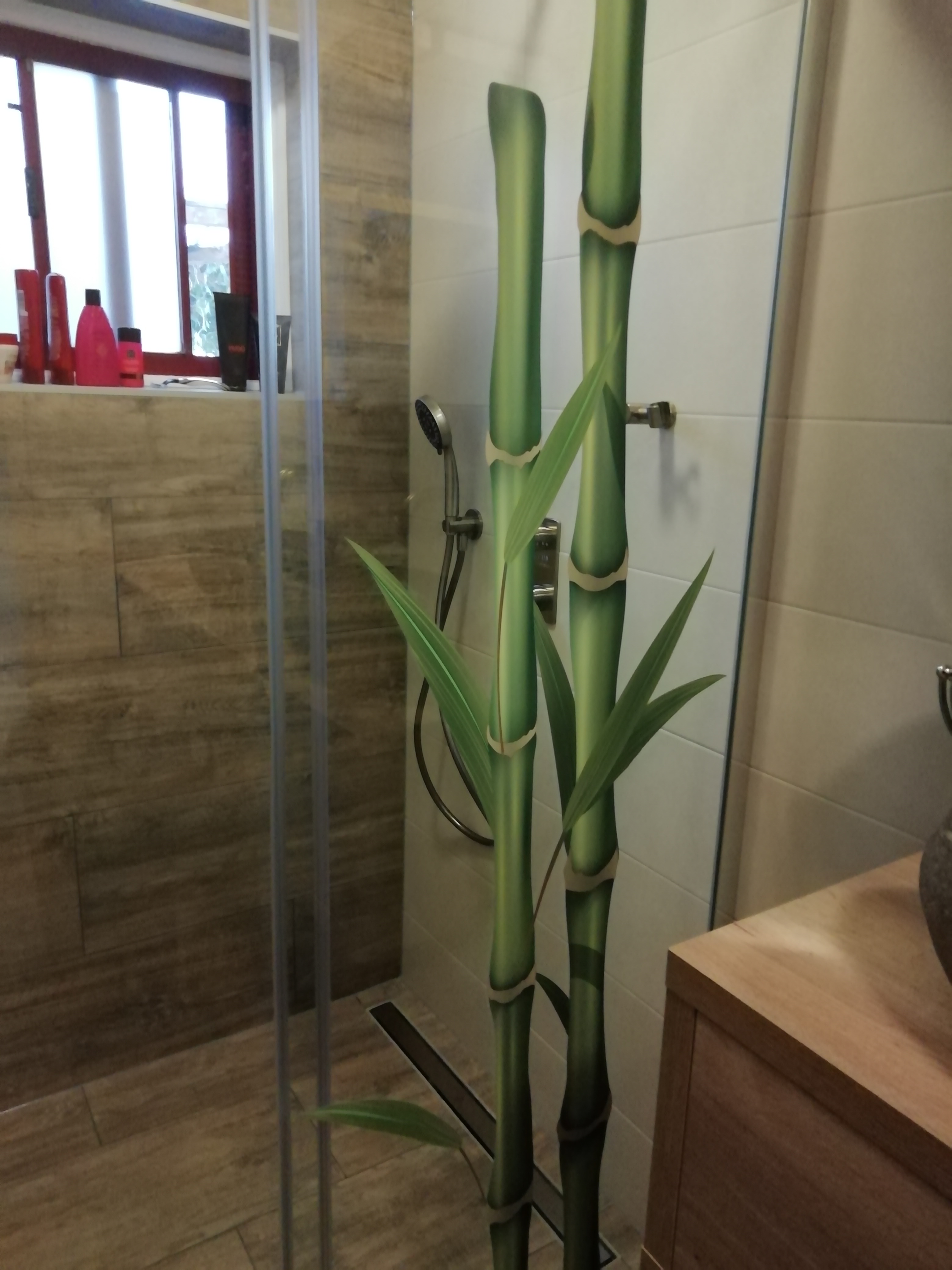 Bamboo Shower Sticker - TenStickers
