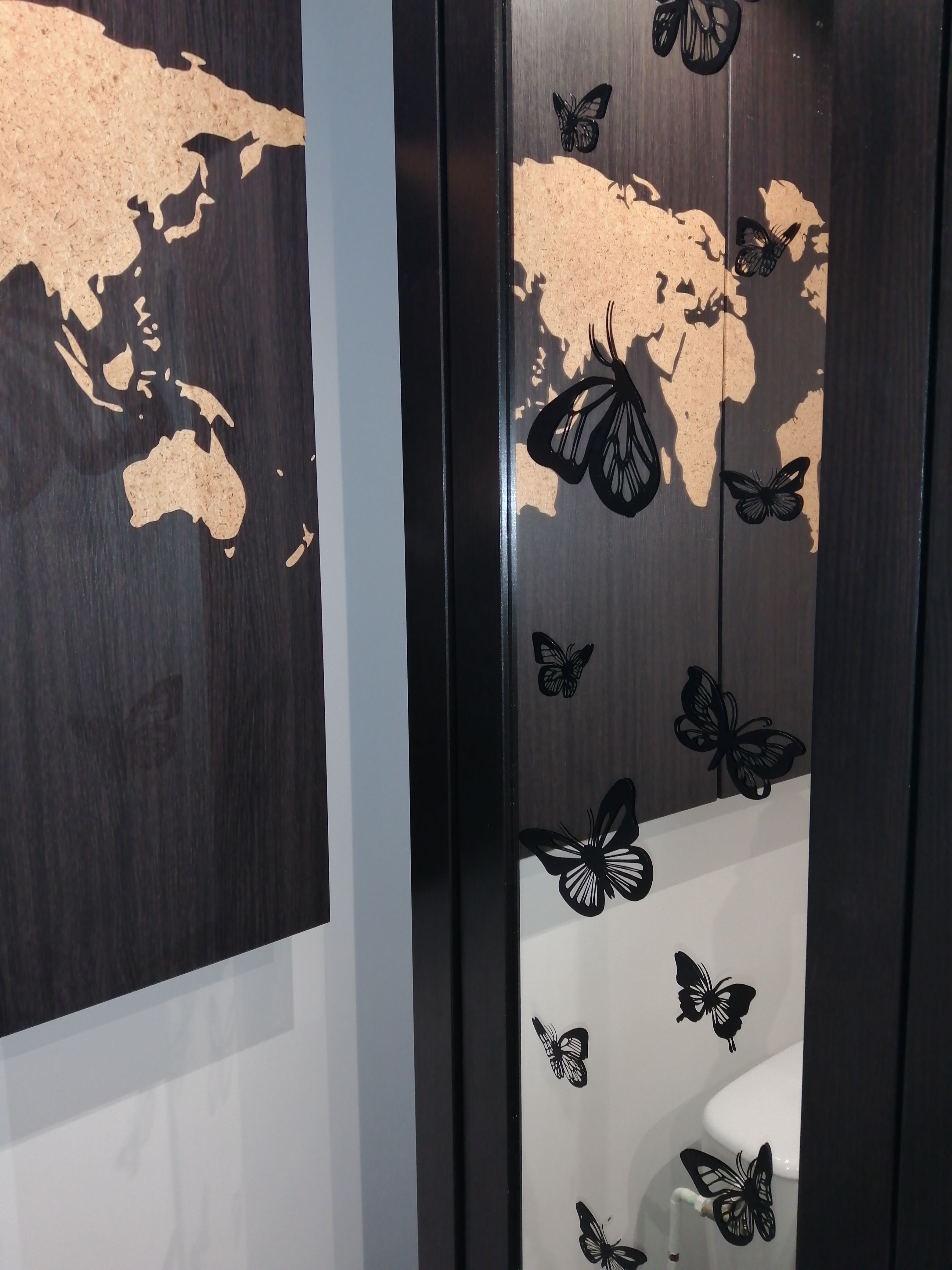 Butterfly design car sticker - TenStickers