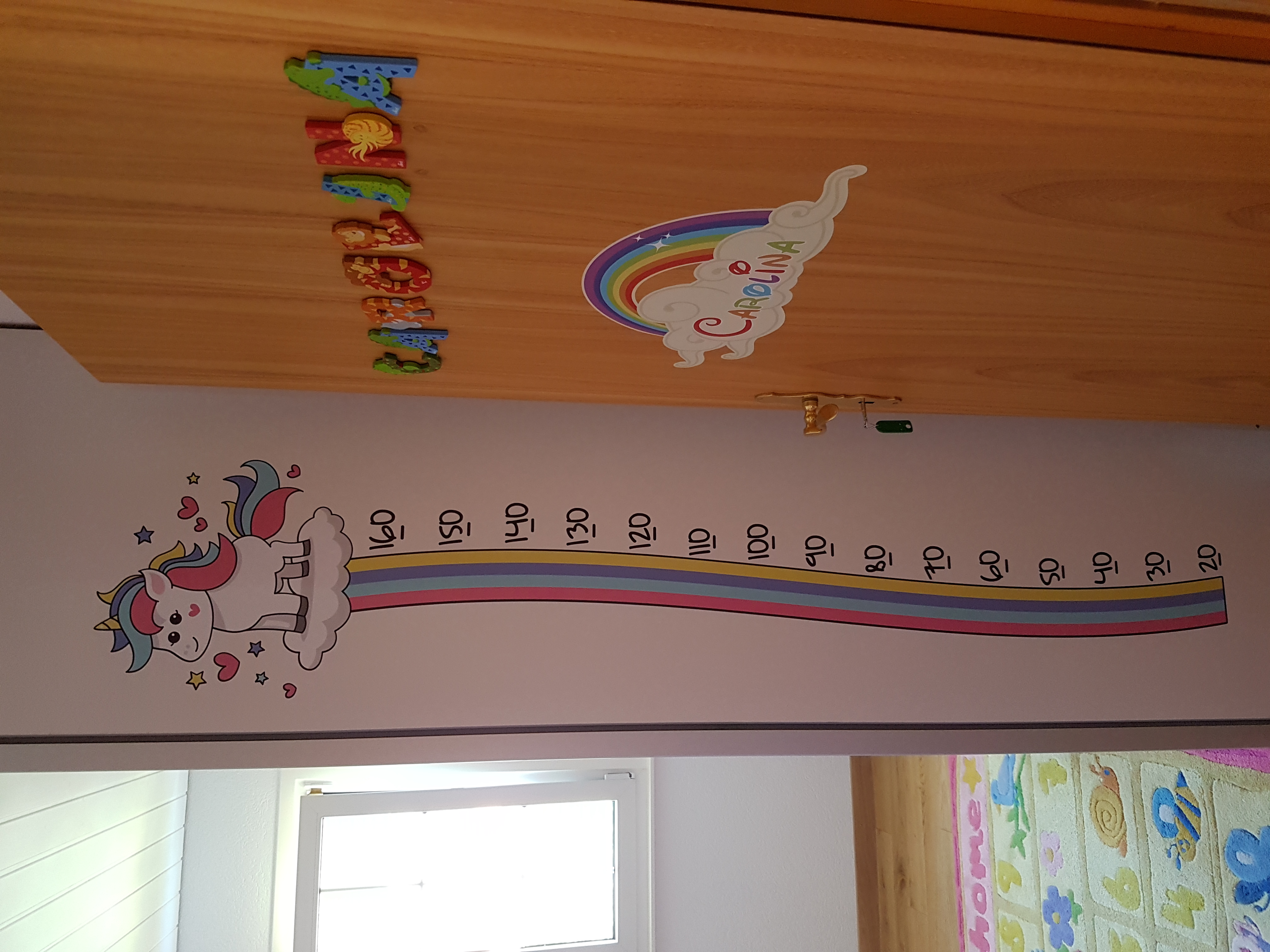 unicorn and rainbow meter height chart wall decal - TenStickers