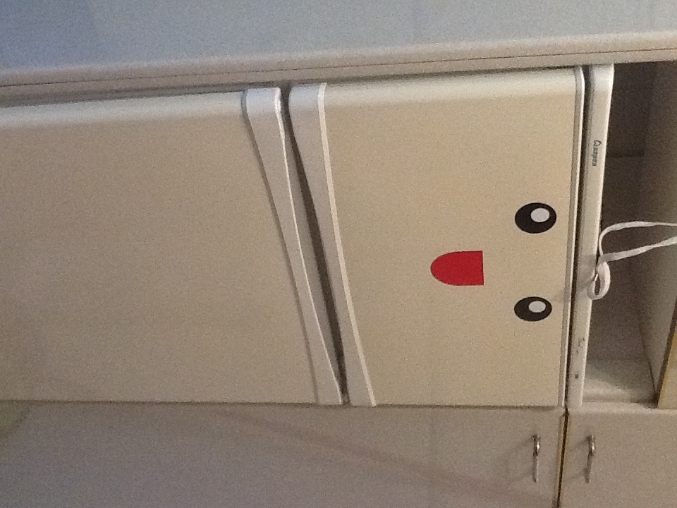 Happy Smile Fridge Sticker - TenStickers