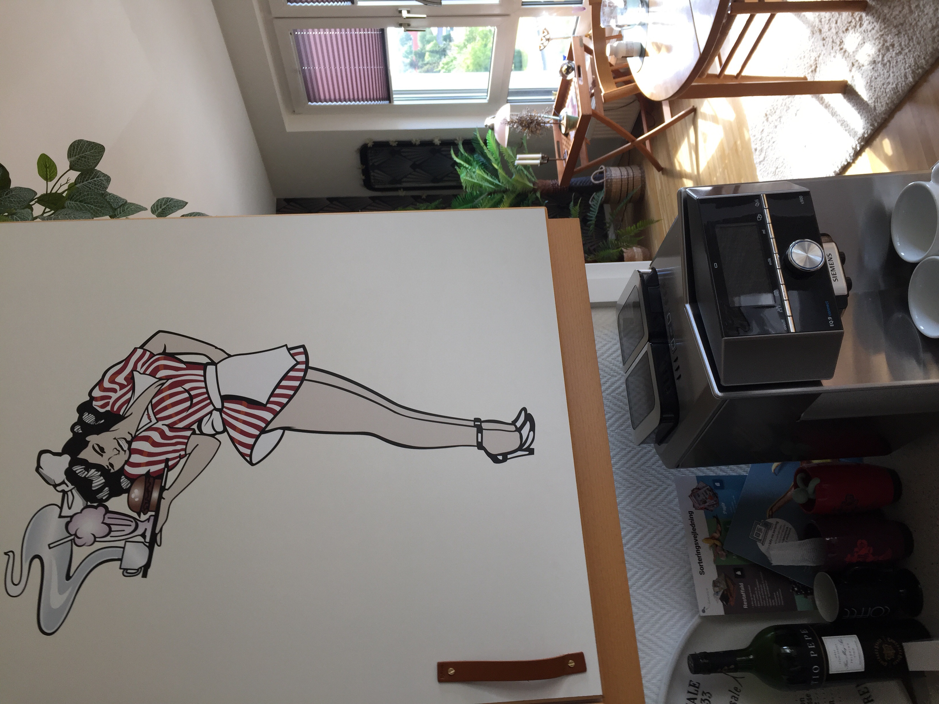 Waitress girl retro fridge sticker - TenStickers