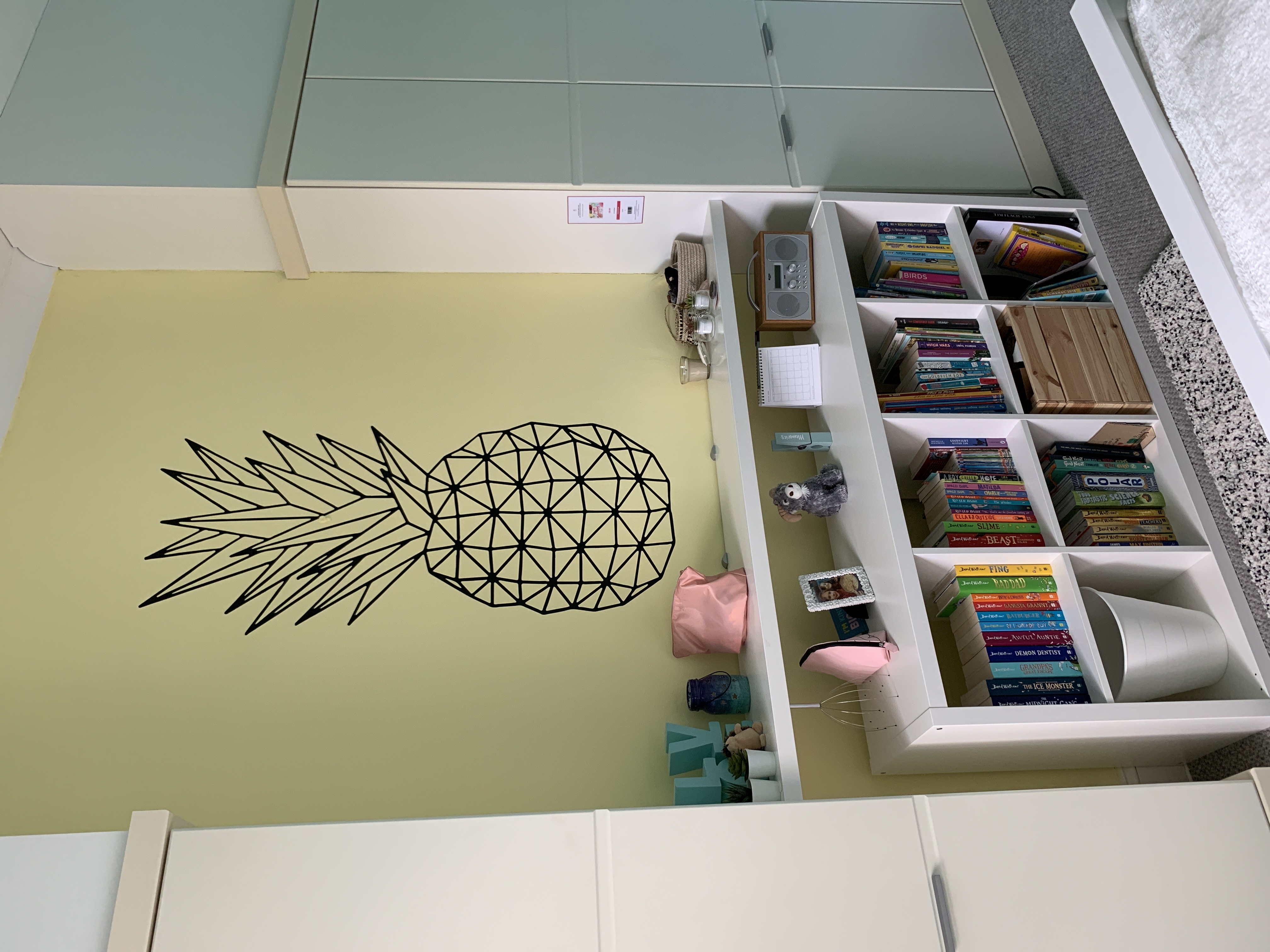 Autocolant de perete geometric ananas - TenStickers