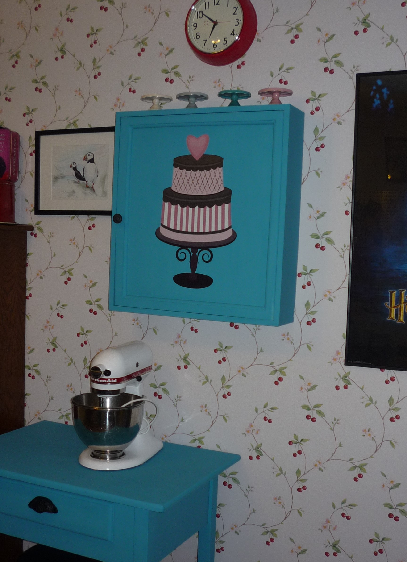 Love Heart Chocolate Cake Decal - TenStickers