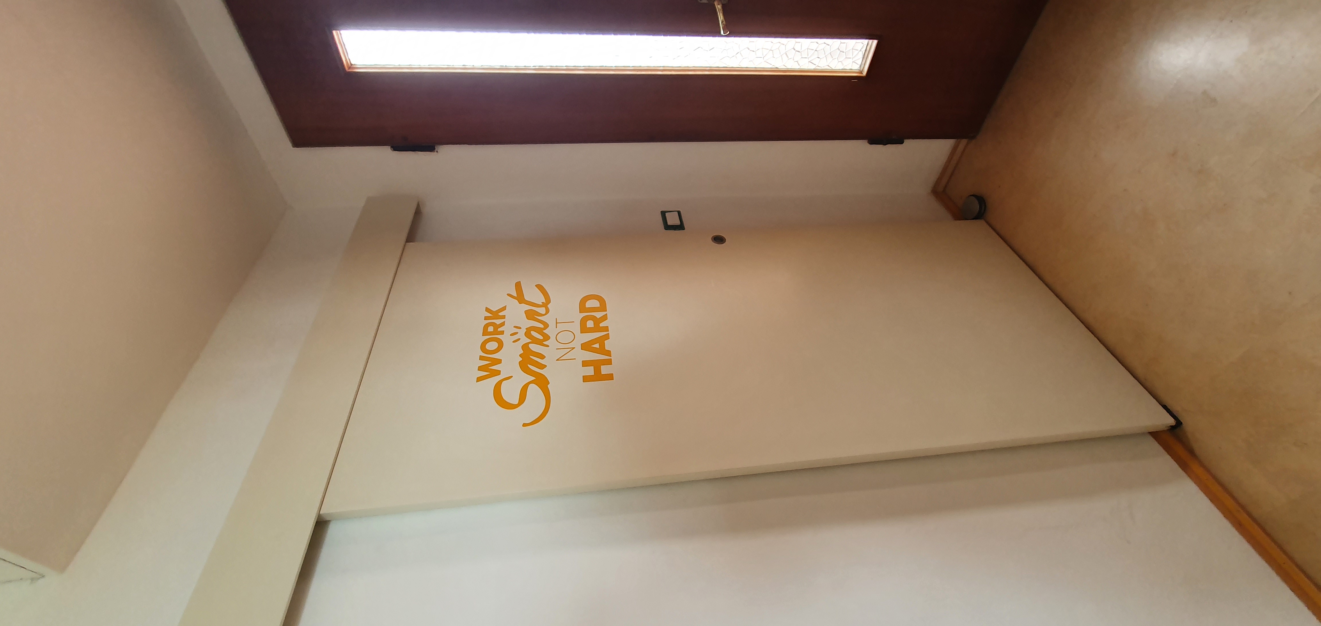 Work Smart Sticker - TenStickers