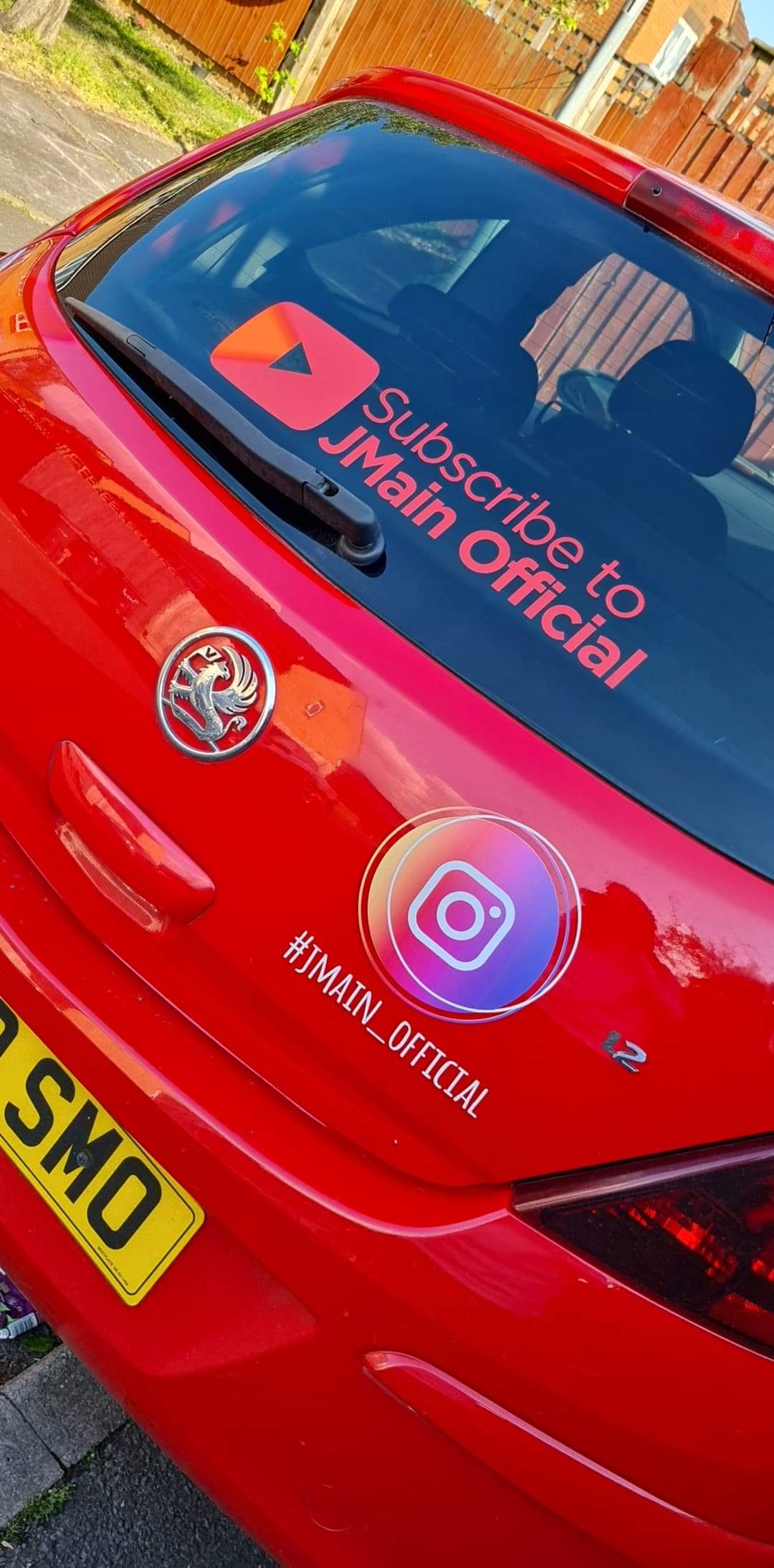 Personalised Instagram icon window decal - TenStickers