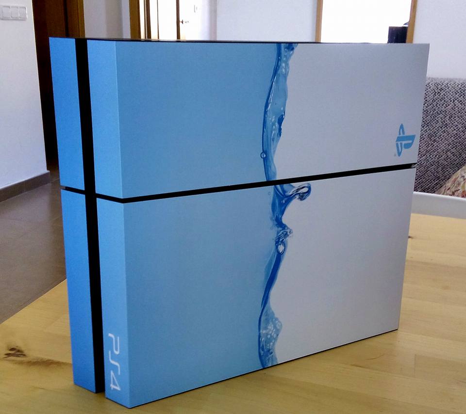 Adesivo Ps4 texture acqua - TenStickers