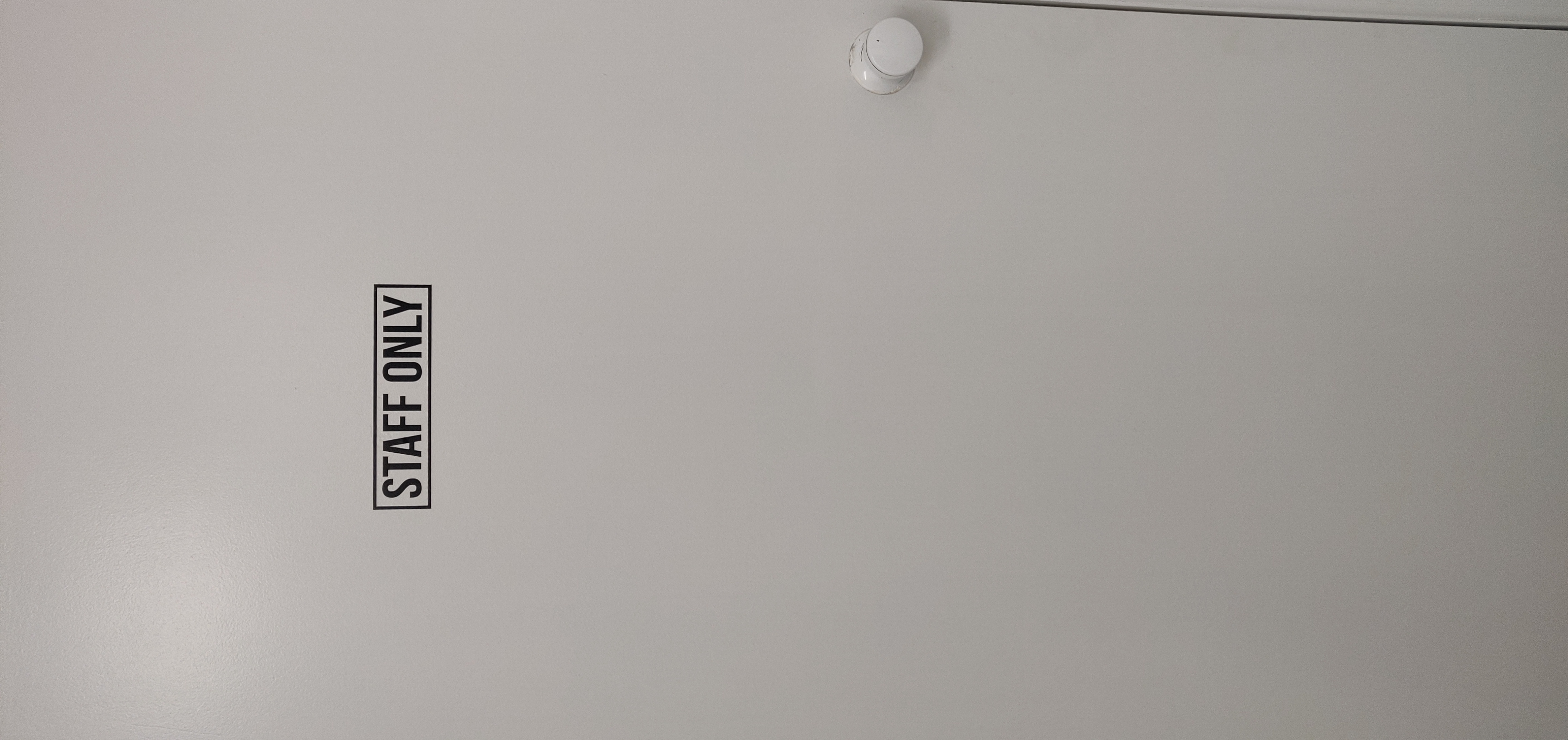 Staff Only Sign Sticker - TenStickers