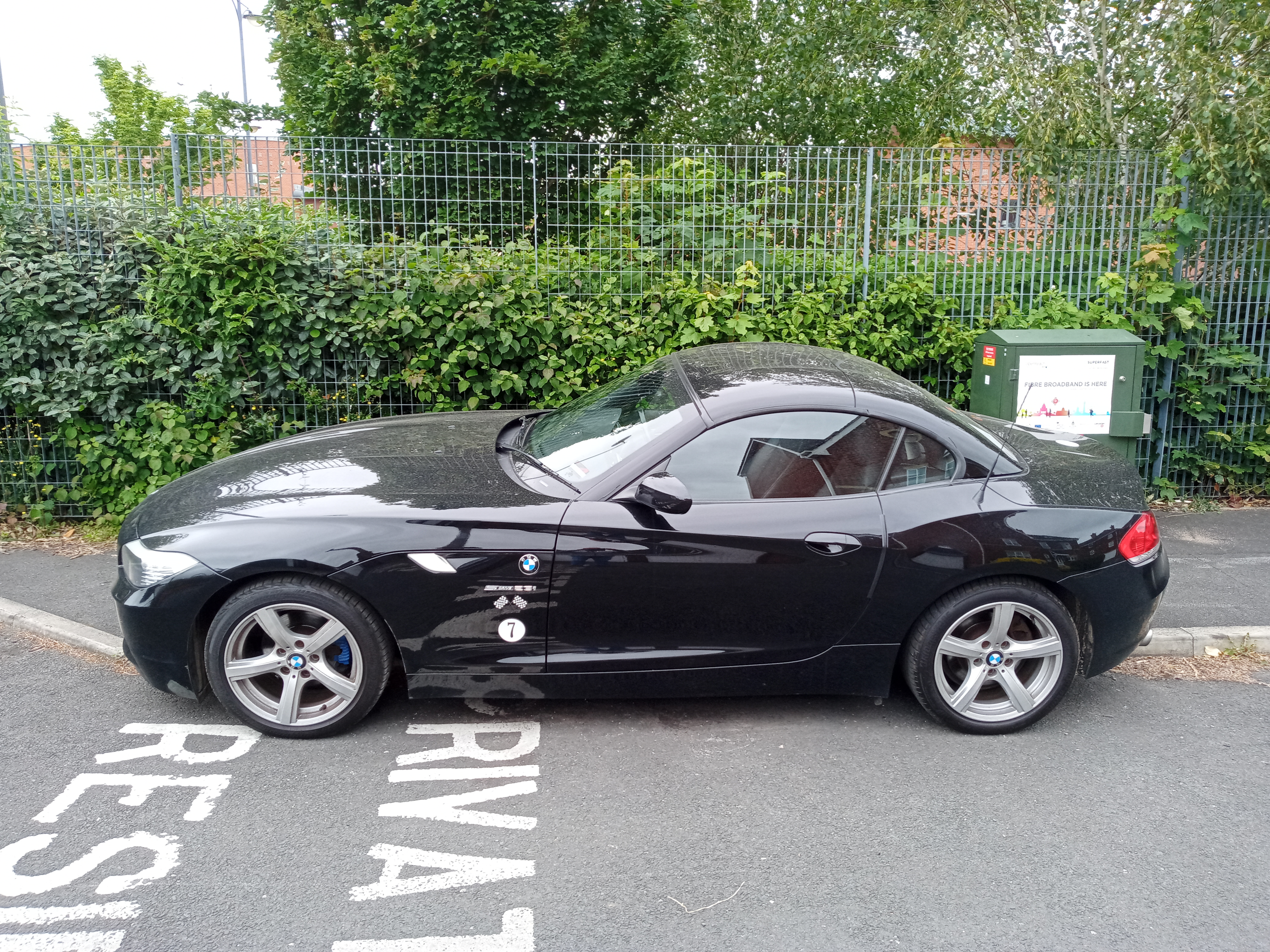 Do not remove helmet Motorbike Sticker - TenStickers