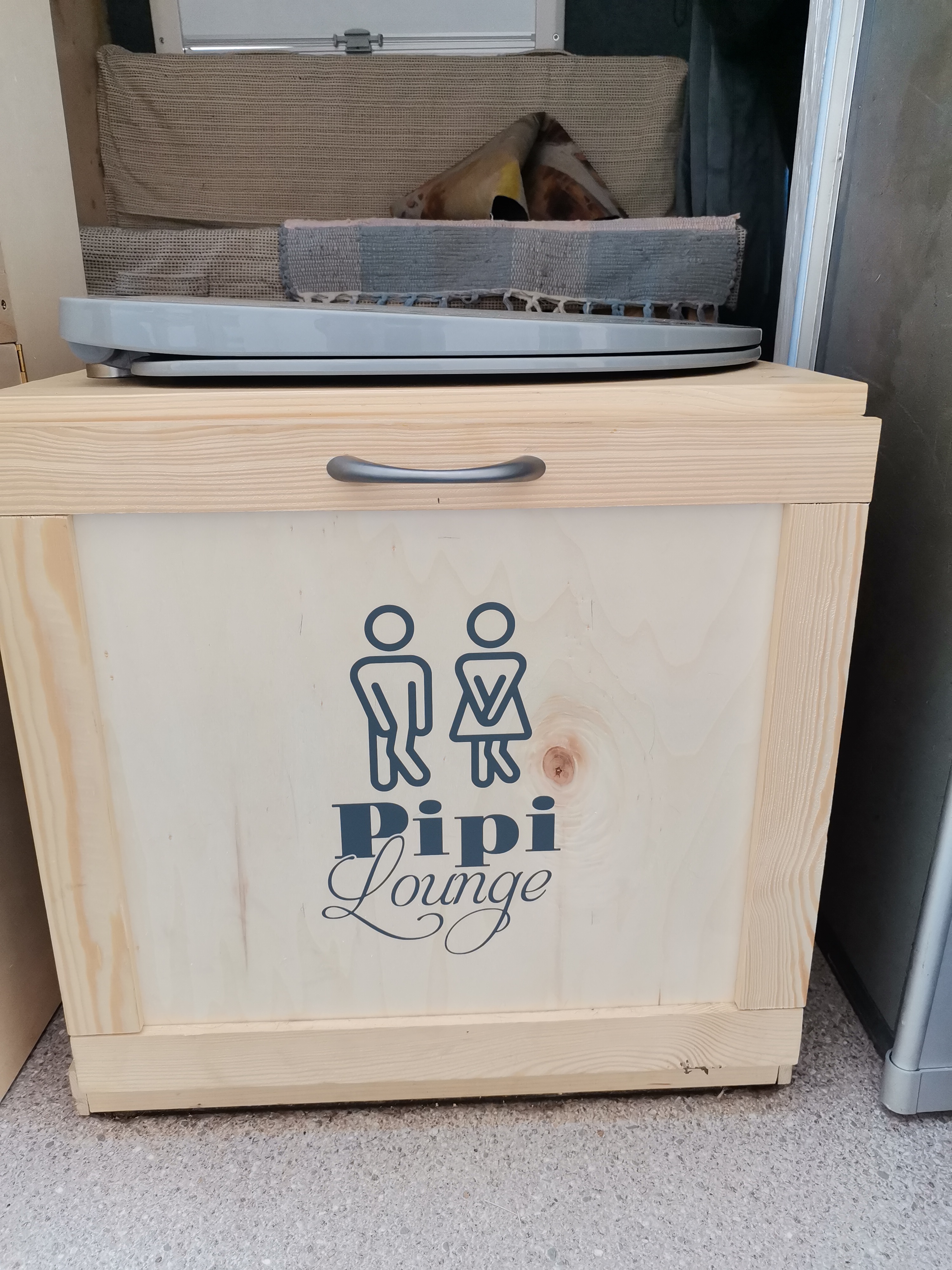 Badezimmer Pipi Lounge kreativer Türaufkleber - TenStickers