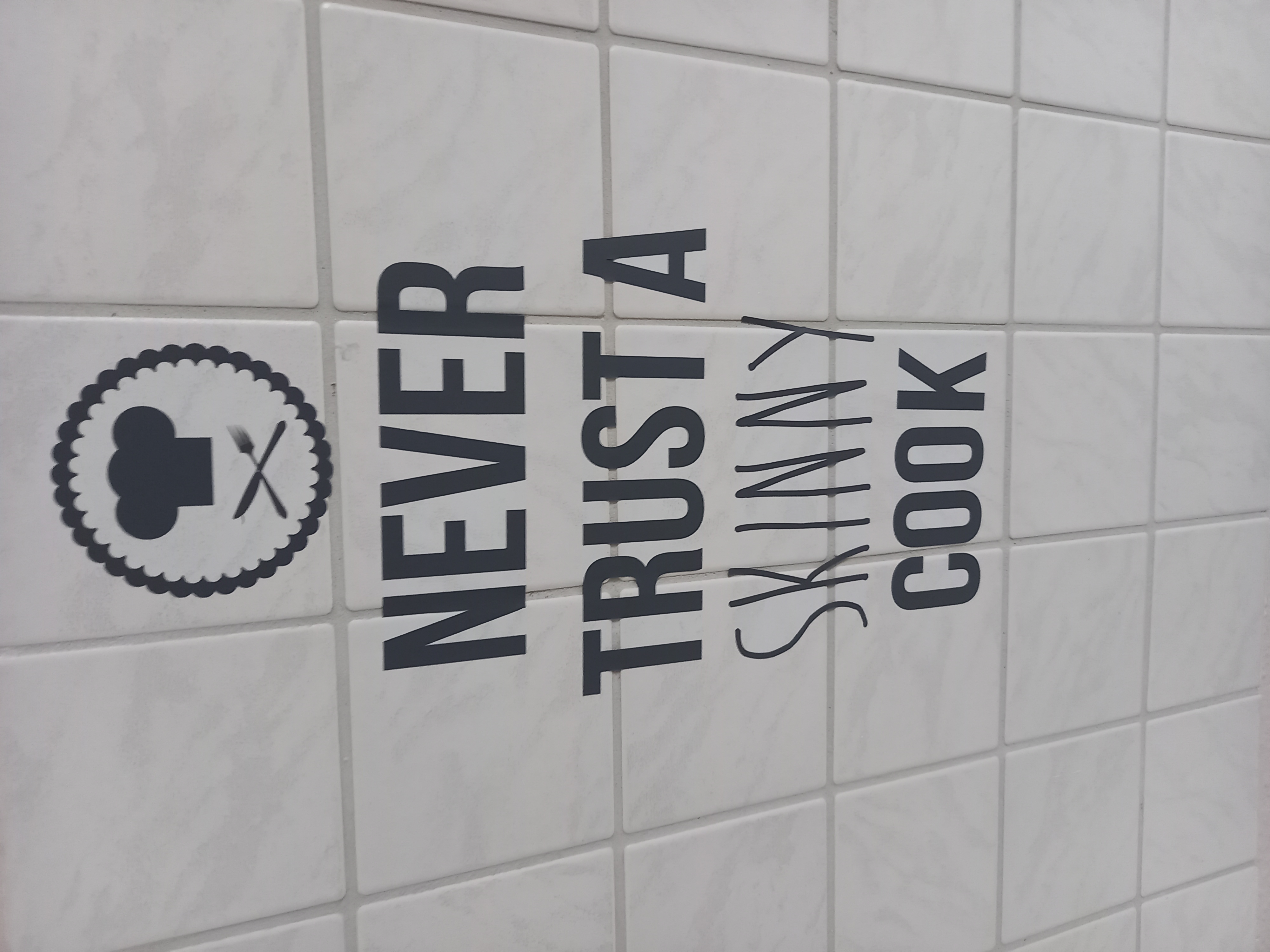 Skinny Cook Wall Sticker - TenStickers