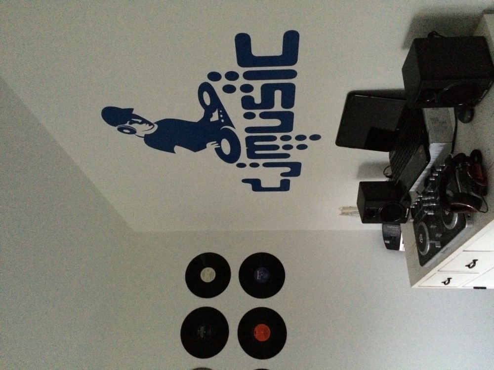 Sticker Dj music draaitafel - TenStickers