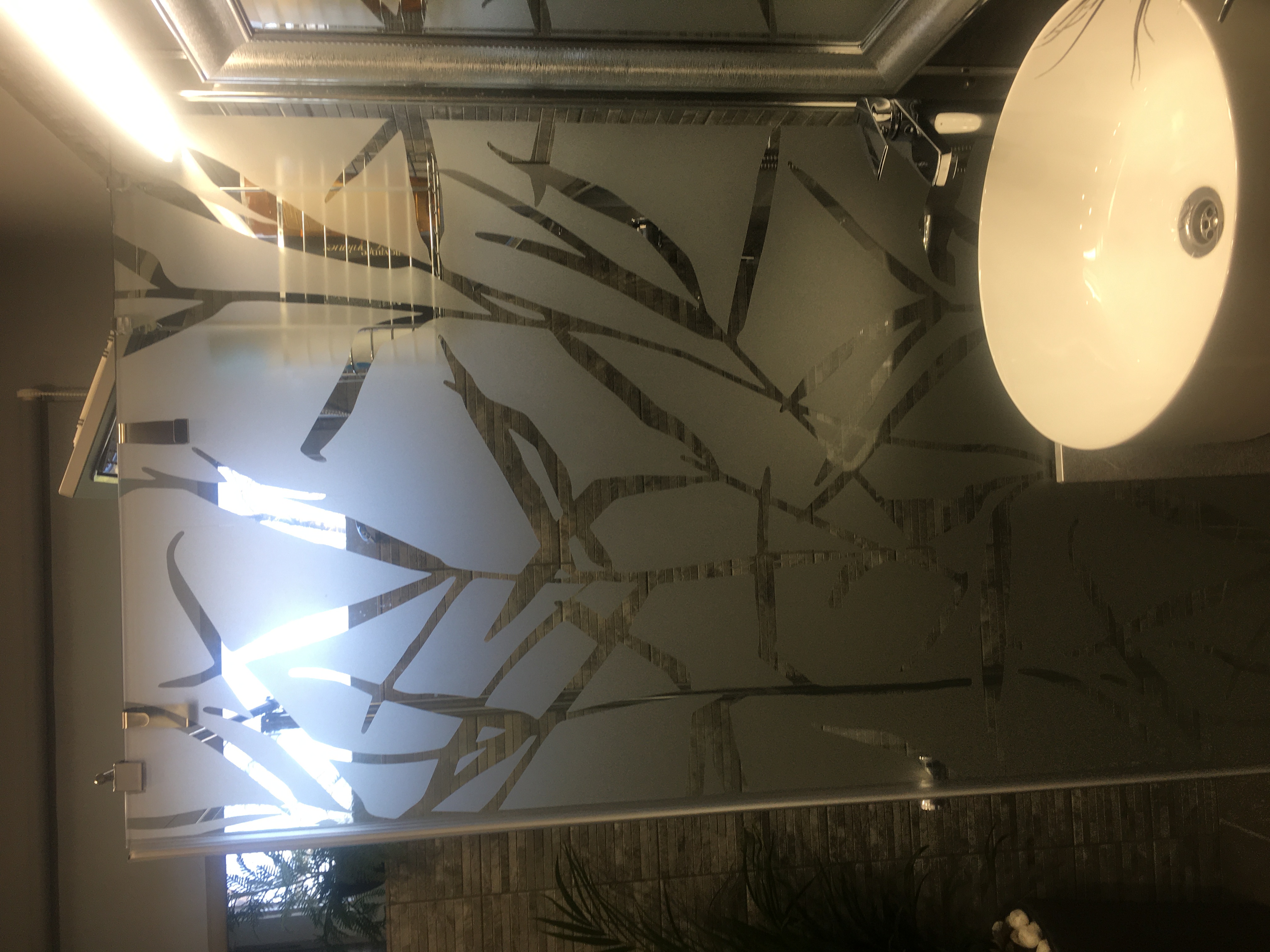 Reeds Shower Door Sticker - TenStickers