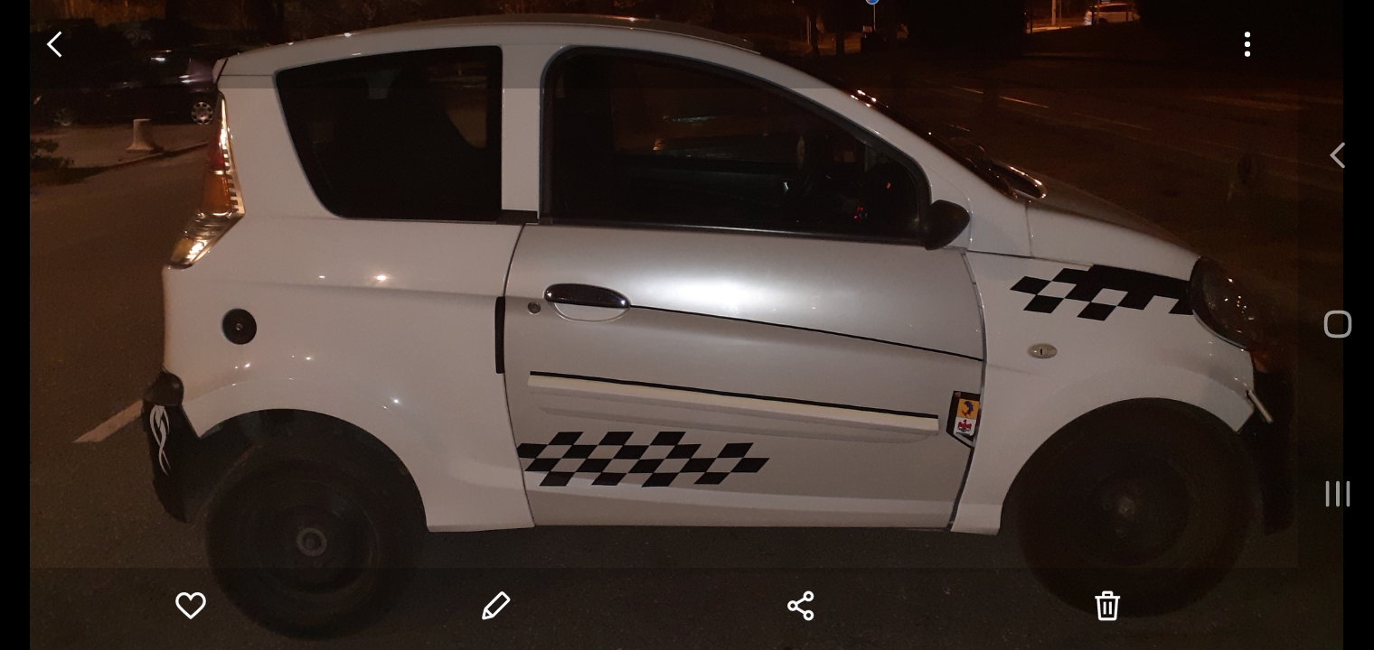 Racing billede bil mærkat - TenStickers