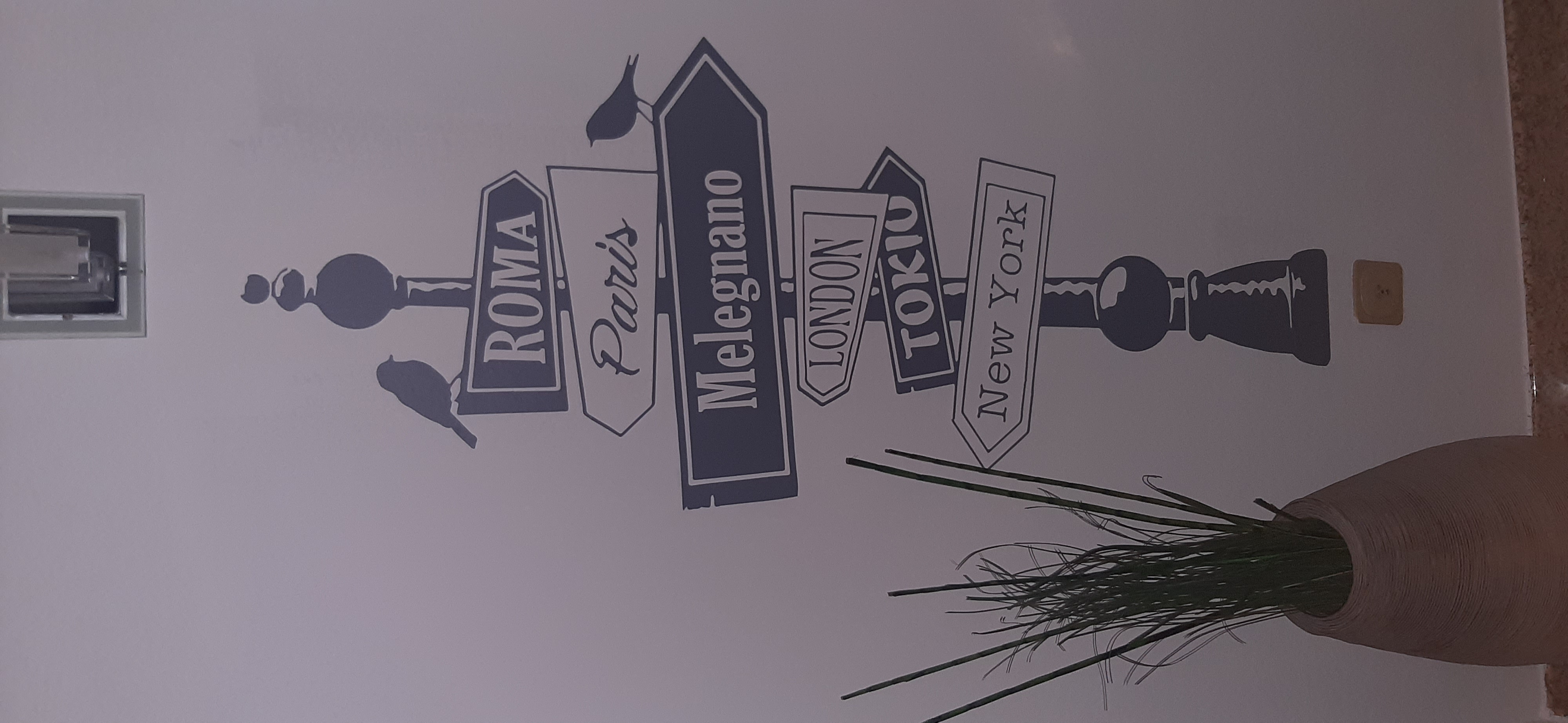 Sticker panneau de direction personnalisable - TenStickers