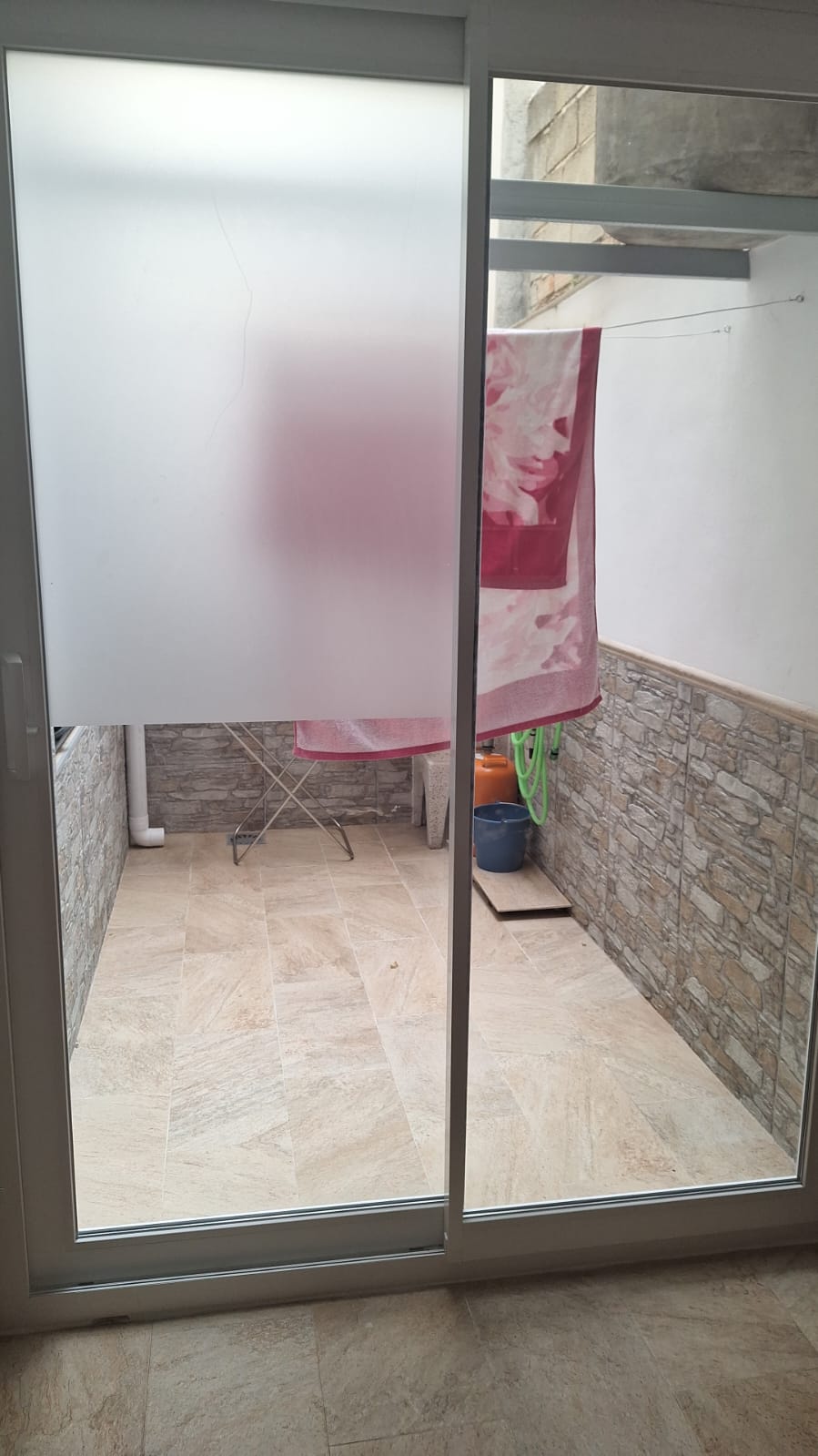 Translucent glass window shower screen sticker - TenStickers