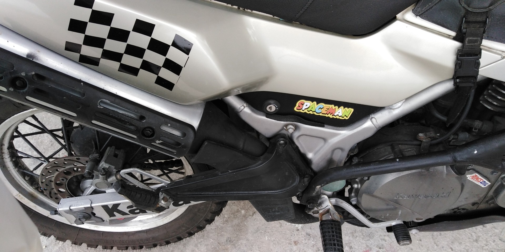 Sticker texto personalizável Valentino Rossi - TenStickers