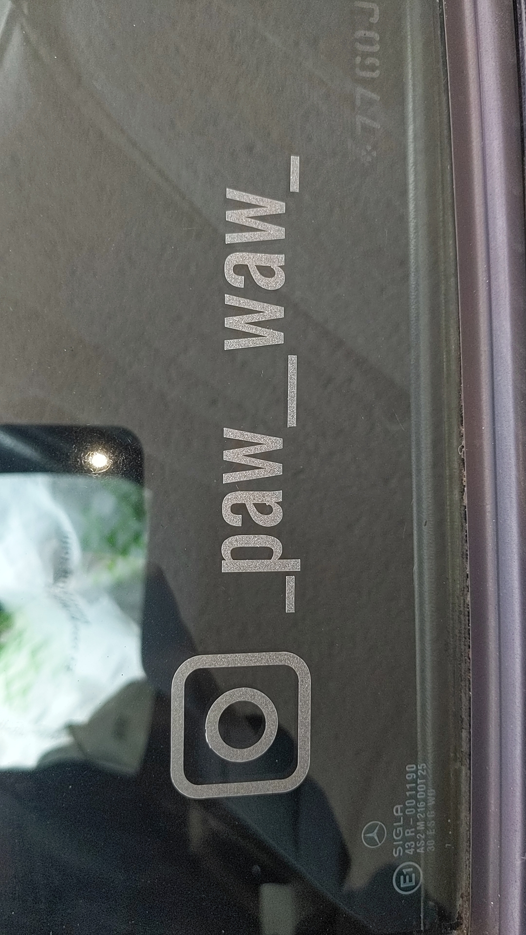 Personalised Instagram window sticker - TenStickers