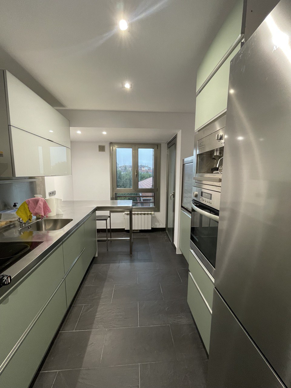 Autocolant de vinil simplu verde salvie - TenStickers