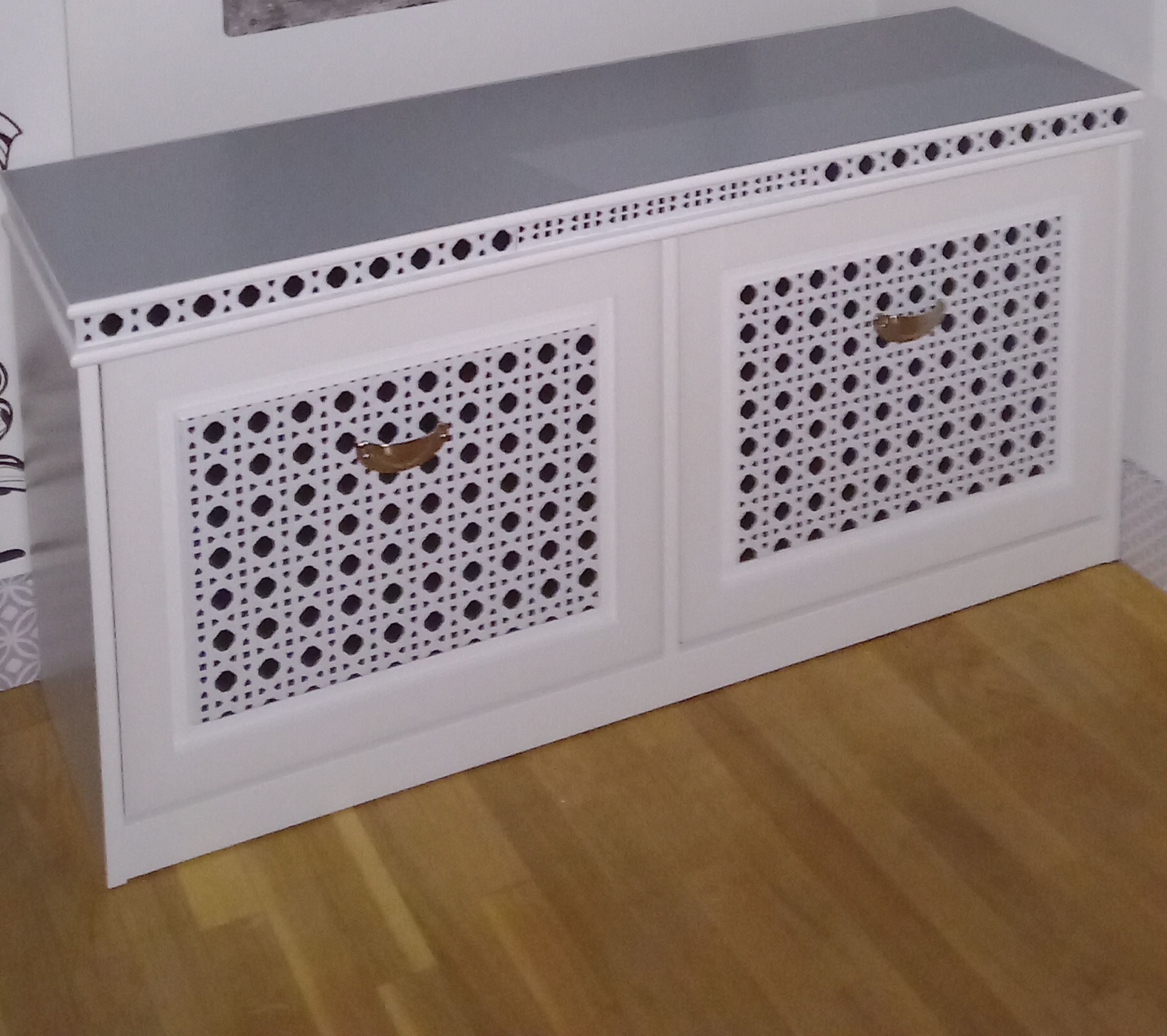 Cartoon Winky Face car sticker - TenStickers