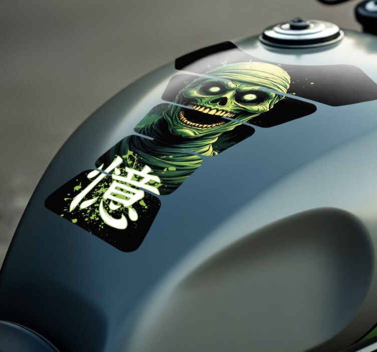 Calcomanía para moto muerte de momia