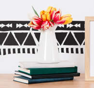 Cenefa adhesiva y decorativa con triángulos - TenVinilo