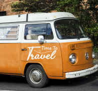 Sticker adesivo con scritta "time to travel" - TenStickers