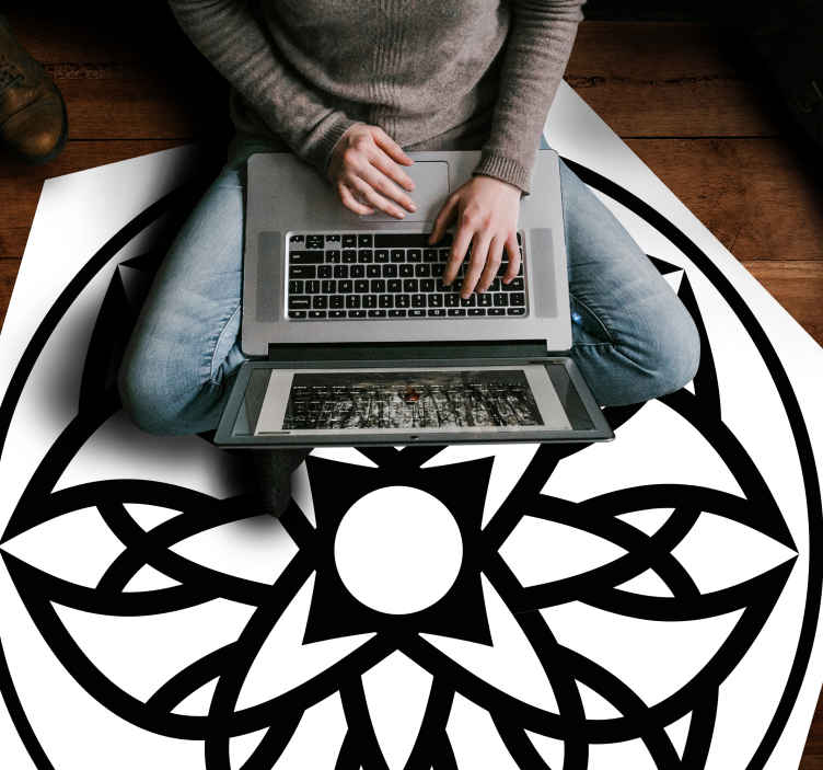 Black and white design mandala rug