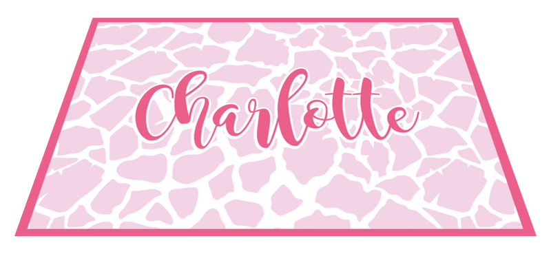 Tapete vinílico com nome design de vaca rosa